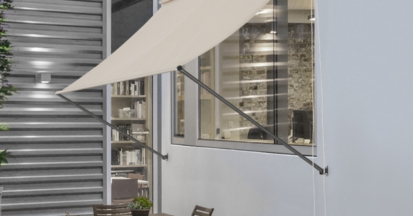 Copertina paravan solar retractabila montabila pe perete, 350 x 120 cm ...