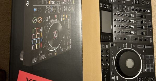 Pioneer XDJ XZ, Pioneer XDJ-RX3, Pioneer CDJ 3000, Pioneer DJM V10 104965