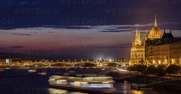 Tur de oras Budapesta, ghid turistic personal de limba Romana Budapest ...